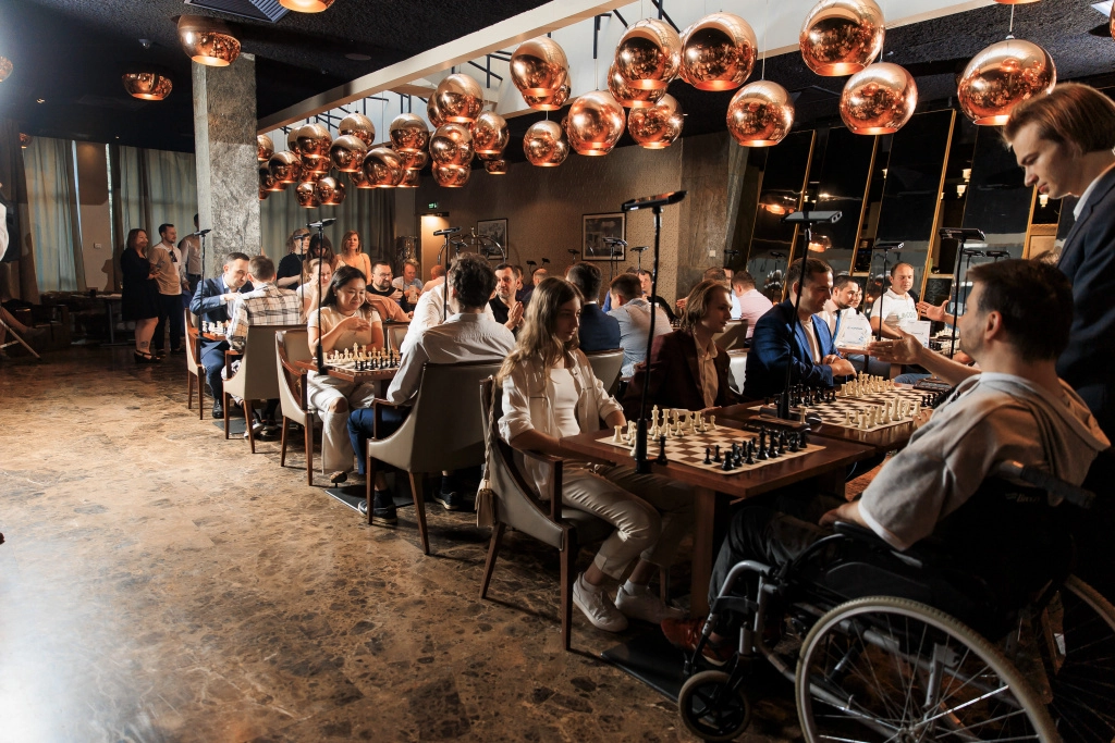 FinChess как шахматная традиция бизнес-сообщества Москвы: компания Friflex провела традиционный ...